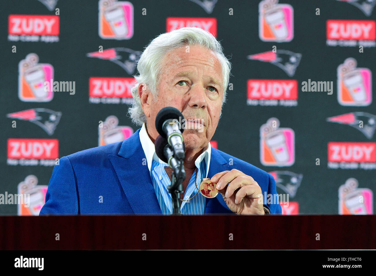 Robert kraft nfl hi-res stock photography and images - Alamy