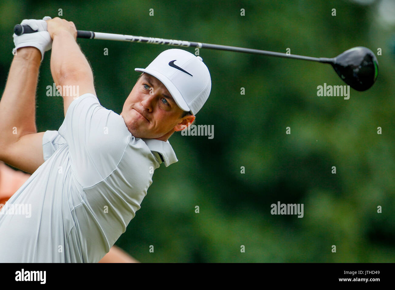 August 9, 2017: Cody Gribble of the United States plays his shot from ...