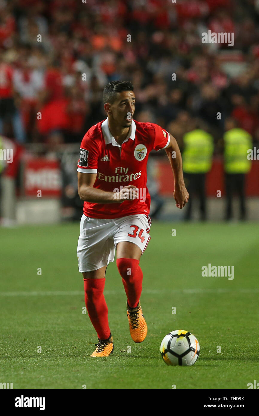 Lisbon, Portugal. 09th Aug, 2017. Benfica«s defender Andre Almeida from ...