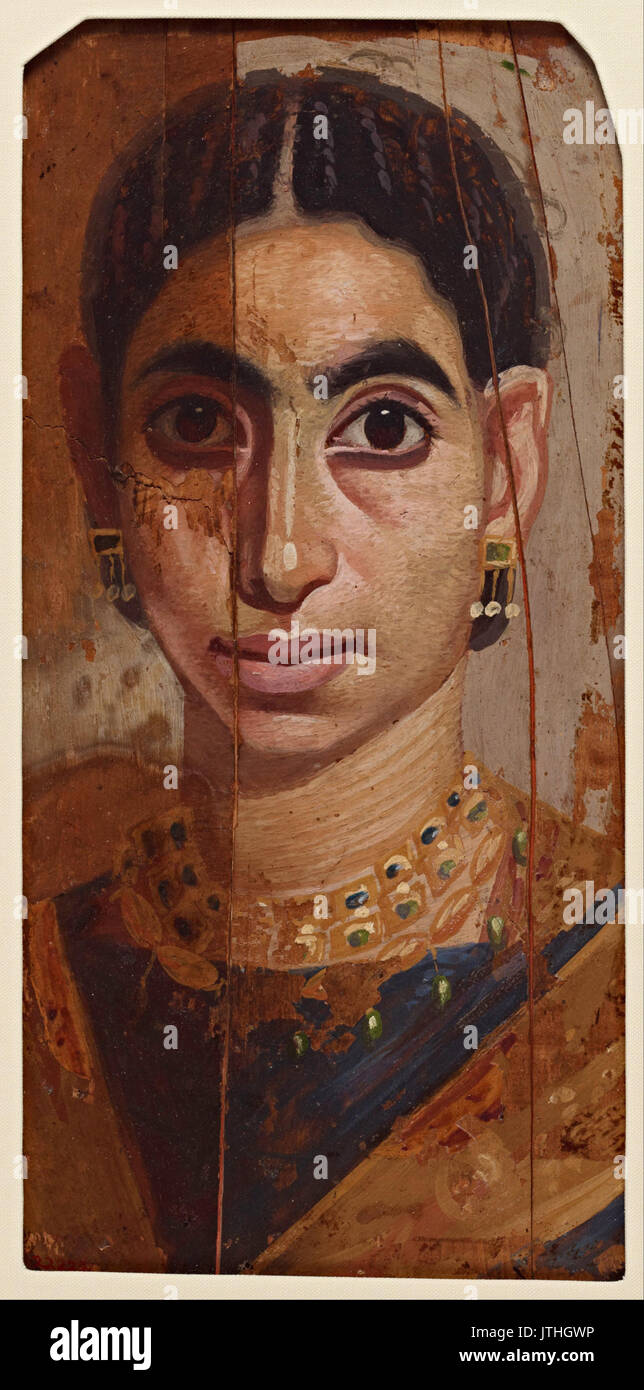 Woman figure ancient egypt hi-res stock photography and images - Alamy