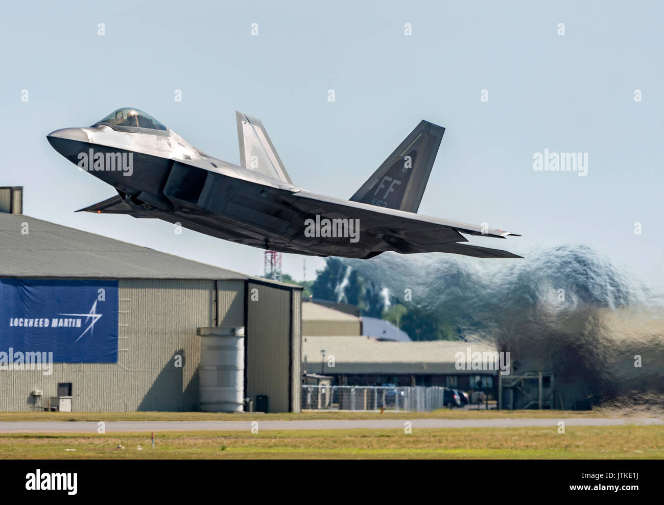 Raptor engine hi-res stock photography and images - Alamy