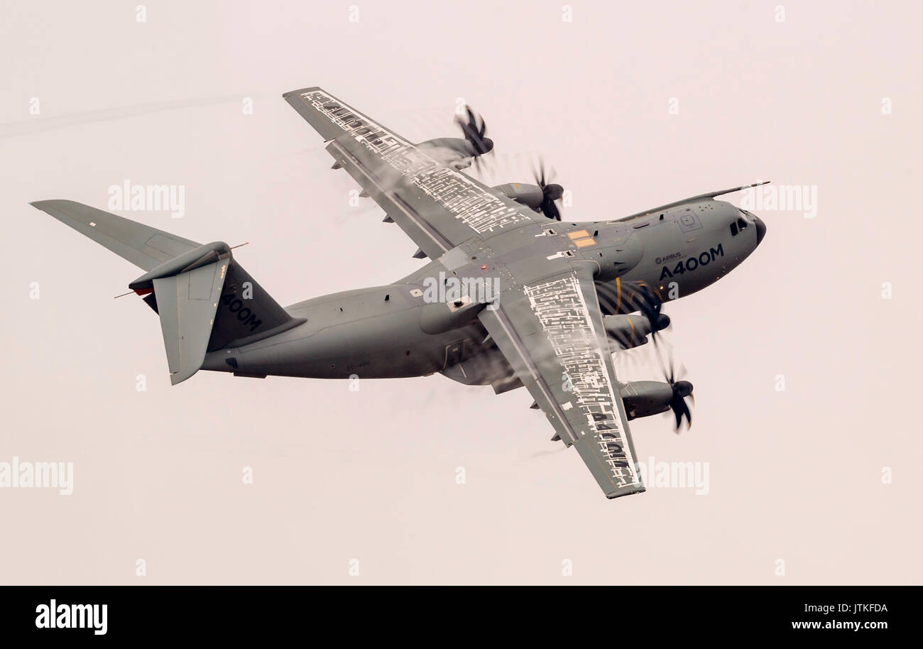 Royal space force hi-res stock photography and images - Alamy