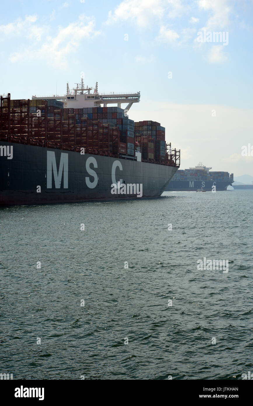 China, Hong Kong, Shipping, Container Ship Traffic Stock Photo - Alamy