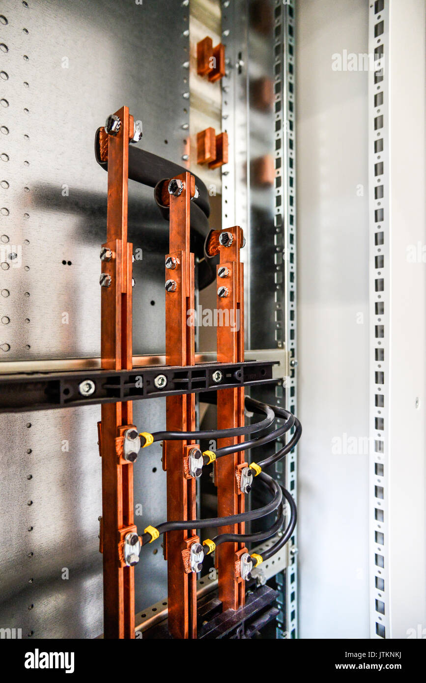 Electrical Power Distribution Bars