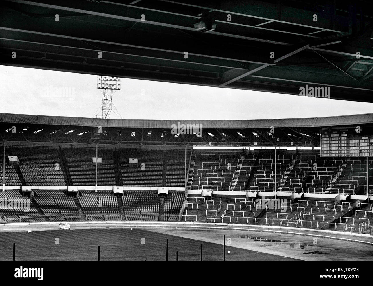 Old Wembley Stadium High Resolution Stock Photography and Images - Alamy