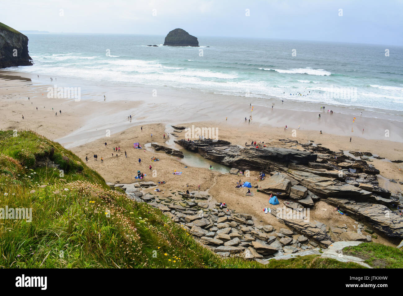 Trebarwith Strand beach in Cornwall, near Tintagel, UK Stock Photo - Alamy