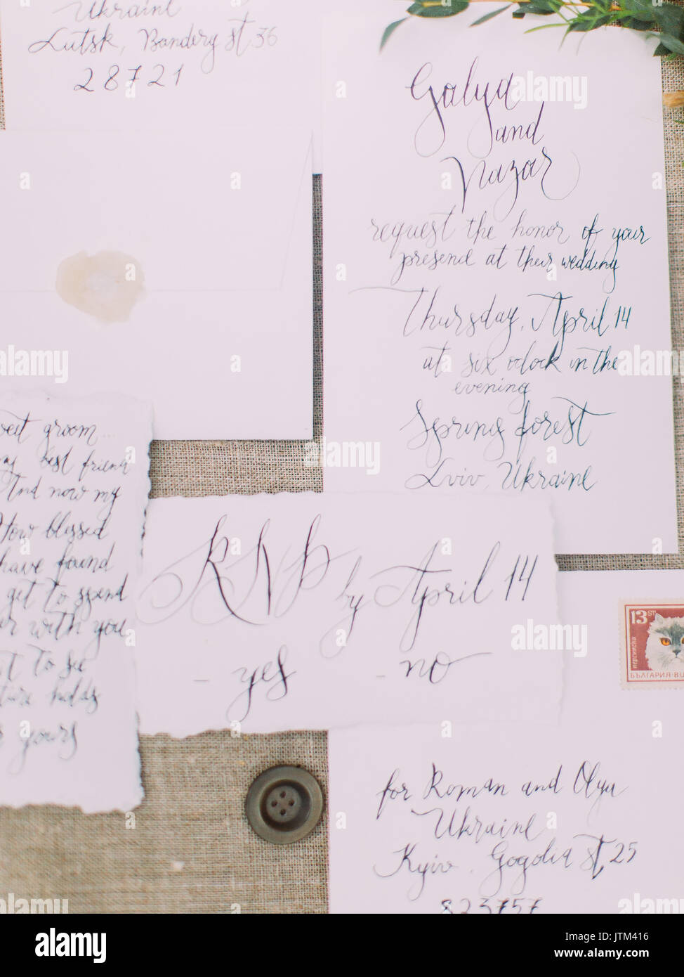 Vintage handwritten letters postcards hi-res stock photography and ...