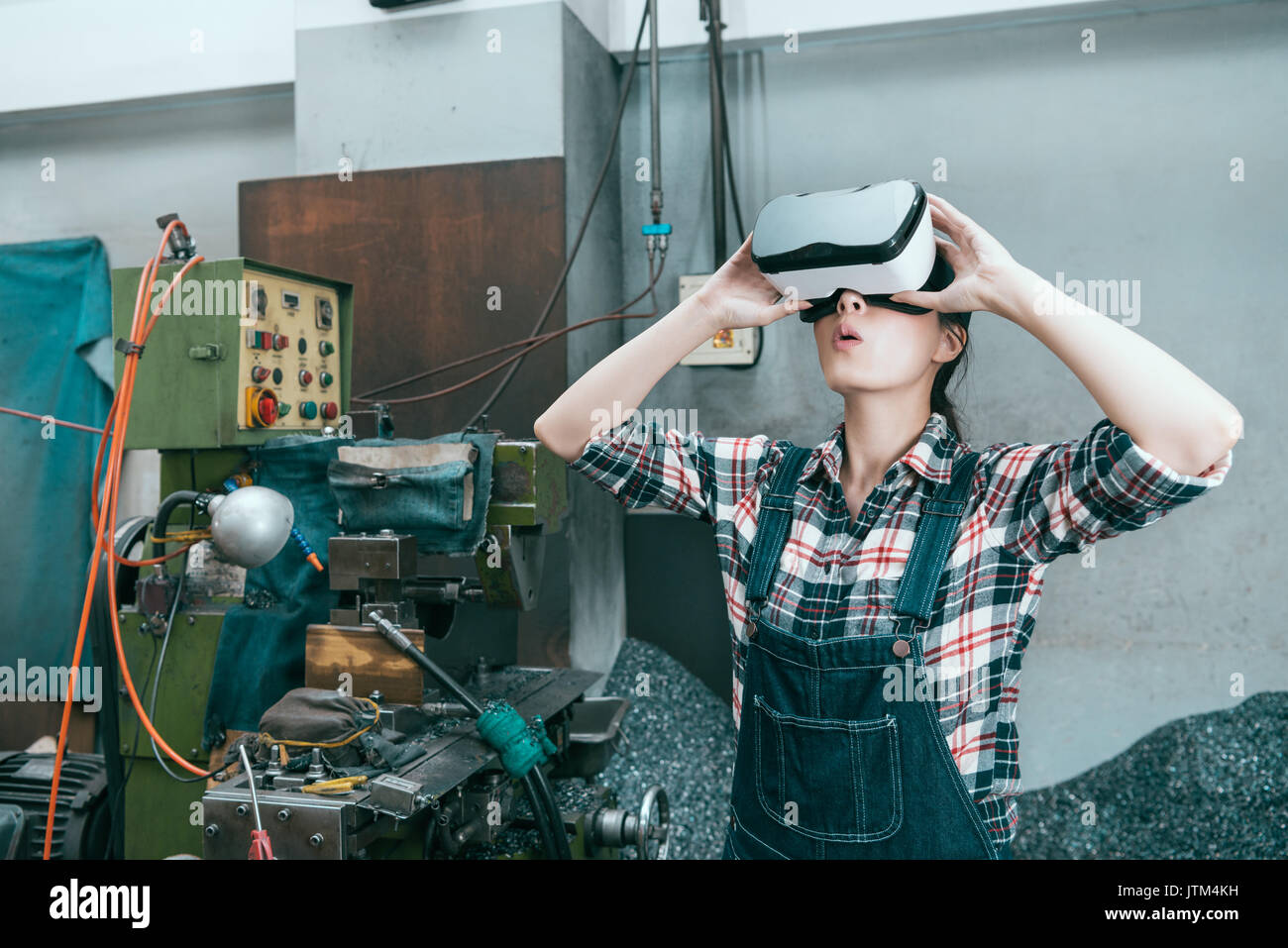 Digital factory simulation hi-res stock photography and images - Alamy