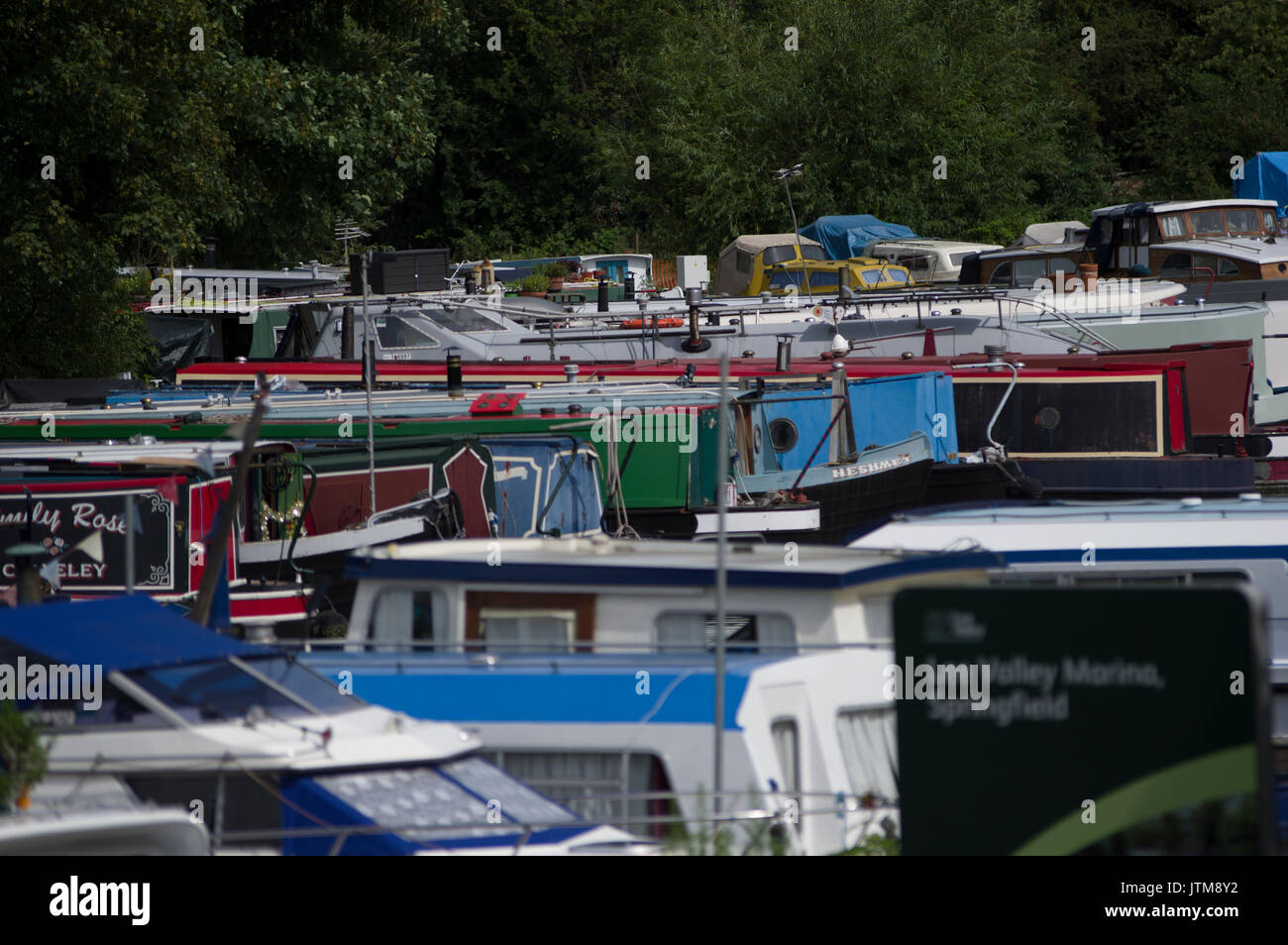 Lee Valley Marina, Springfield Park, Stamford Hill E5 London houseboats ...