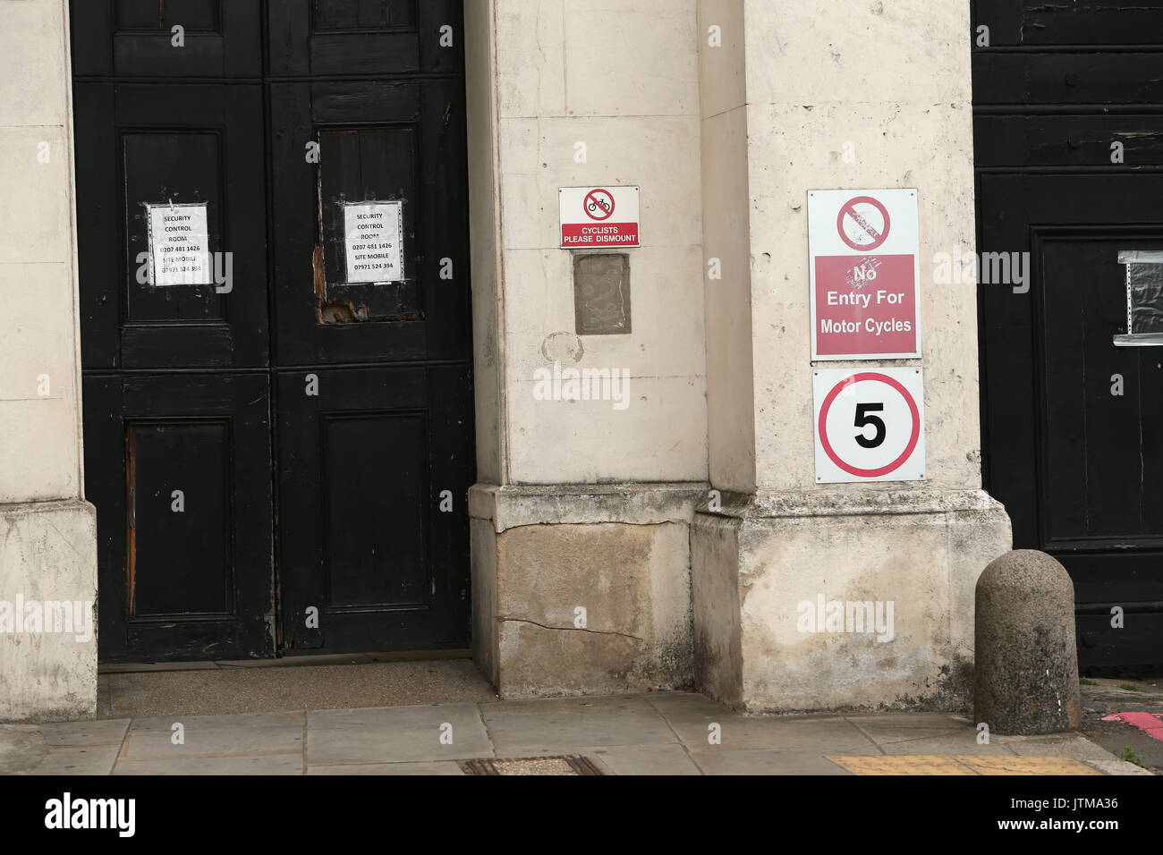 The home of the royal mint hi-res stock photography and images - Alamy