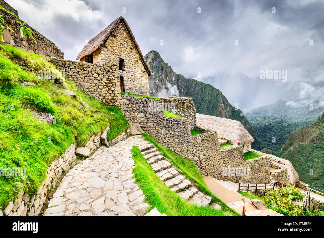 Ruins of inca city hi-res stock photography and images - Alamy