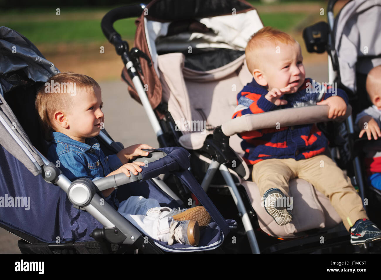 Female strollers hi-res stock photography and images - Alamy