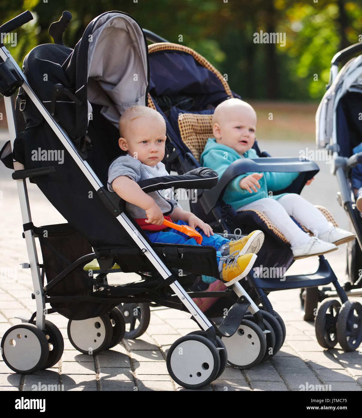 Female strollers hi-res stock photography and images - Alamy
