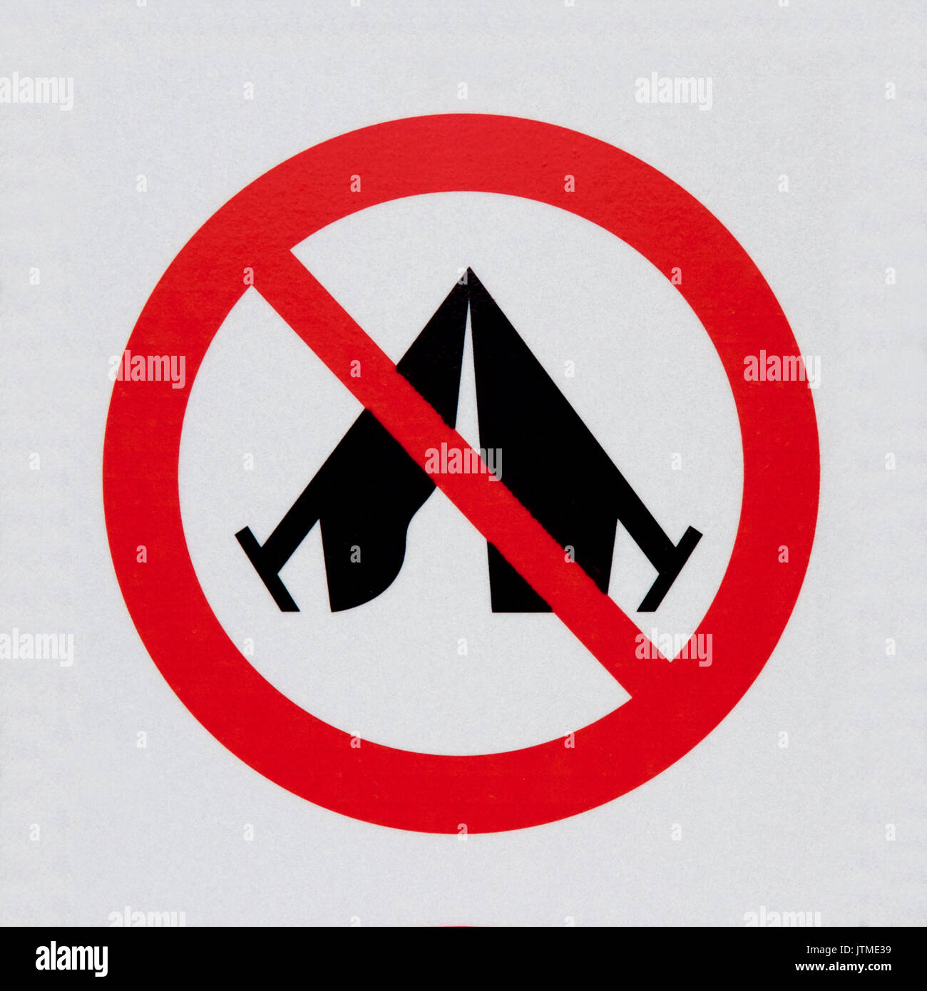 Camping signage hi-res stock photography and images - Alamy