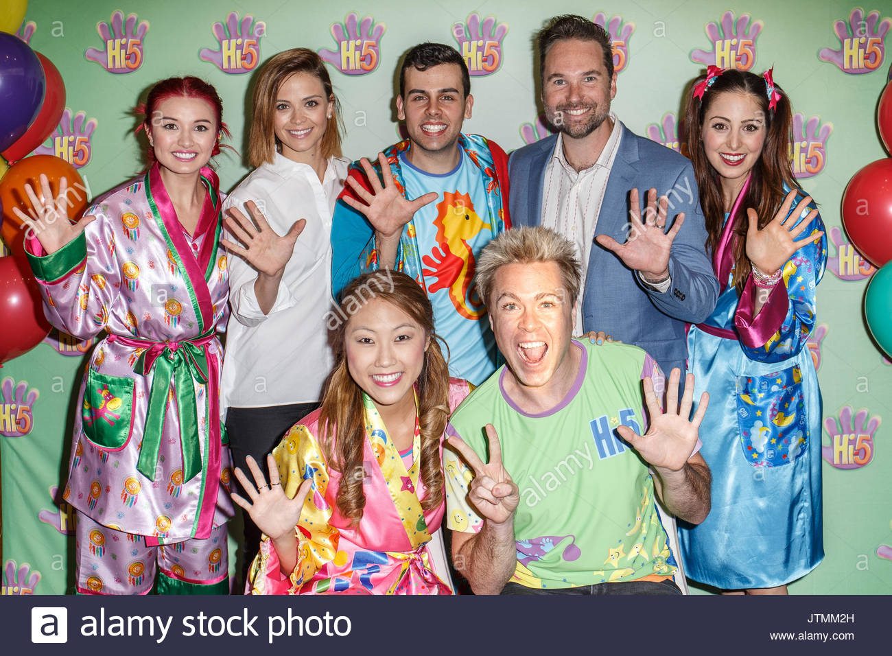 Hi-5, Stevie Nicholson, Dayen Zheng, Mary Lascaris, Ainsley Melham Stock Photo: 152889481 - Alamy