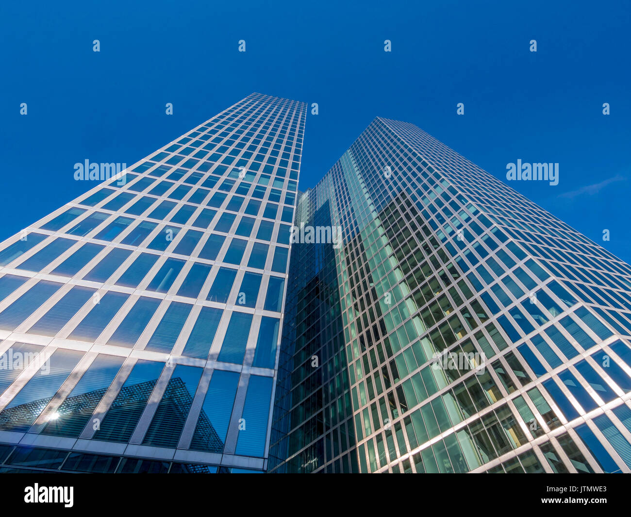 Office buildings highlight towers hi-res stock photography and images ...