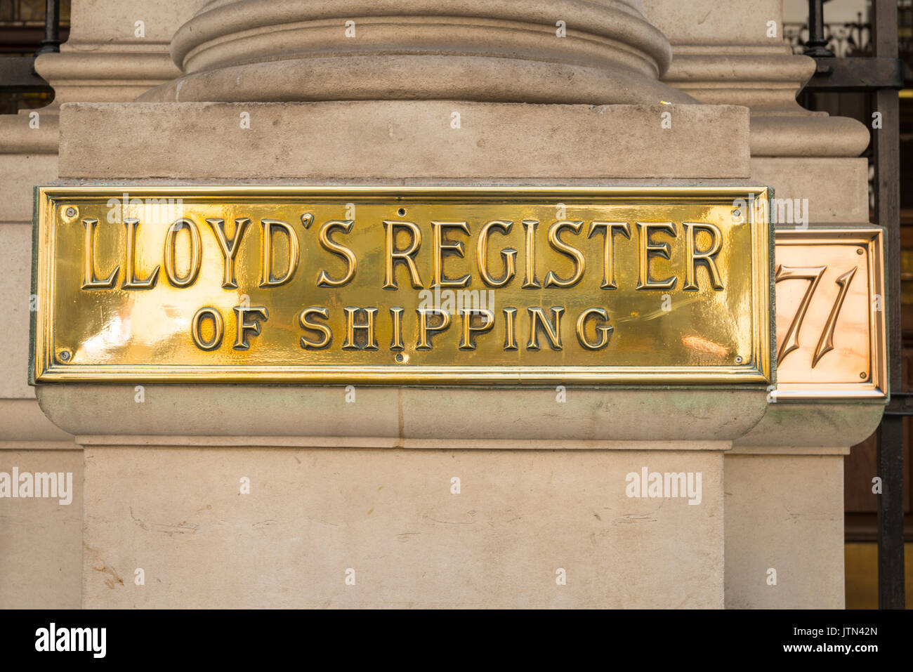 London lloyds register of shipping hi-res stock photography and images ...