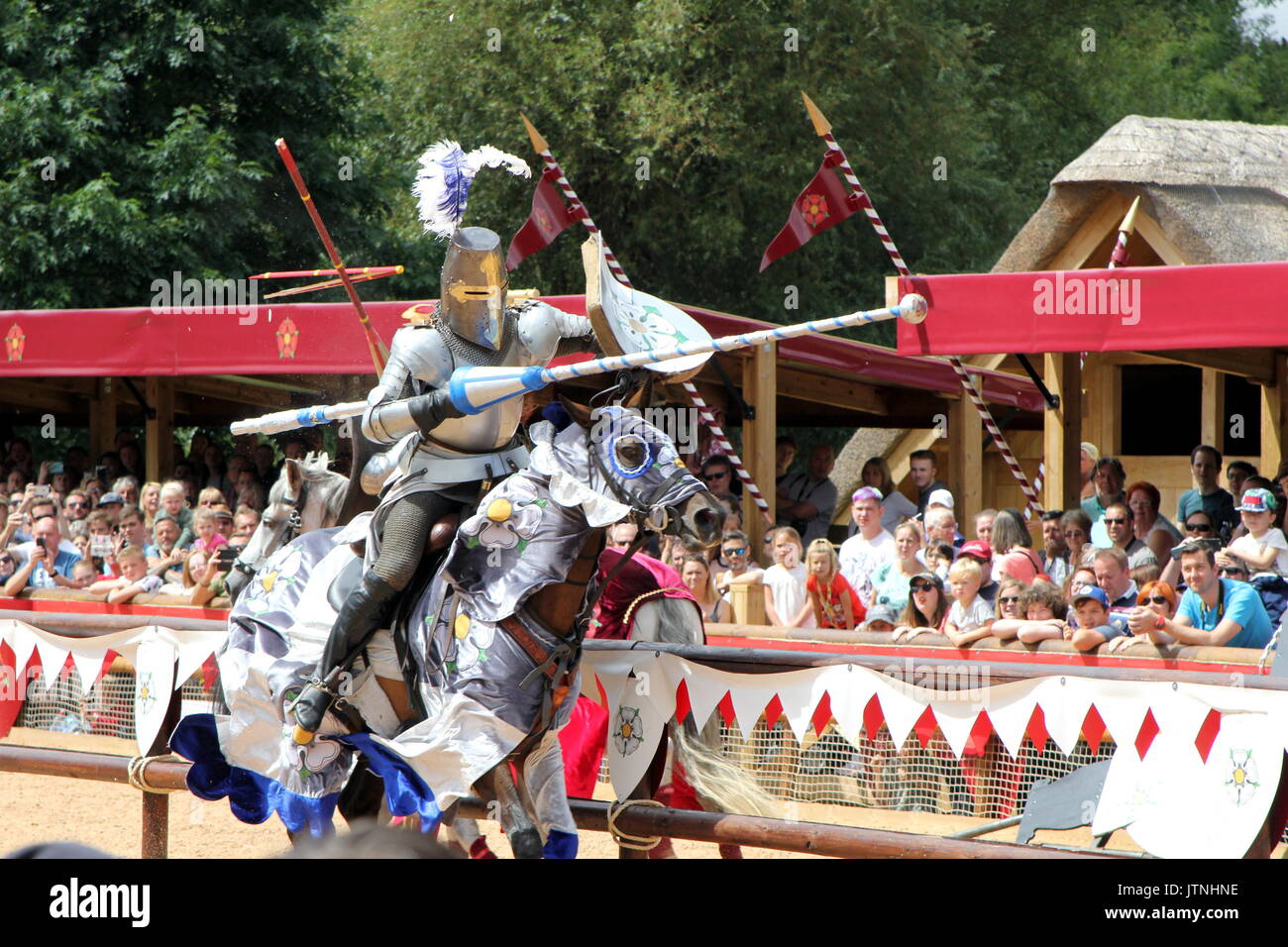Warwick castle war of the roses hi-res stock photography and images - Alamy
