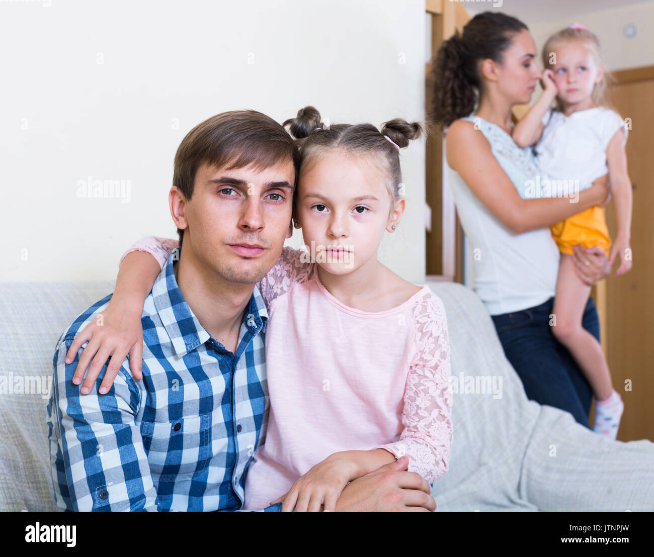 Father divorce kids hi-res stock photography and images - Alamy