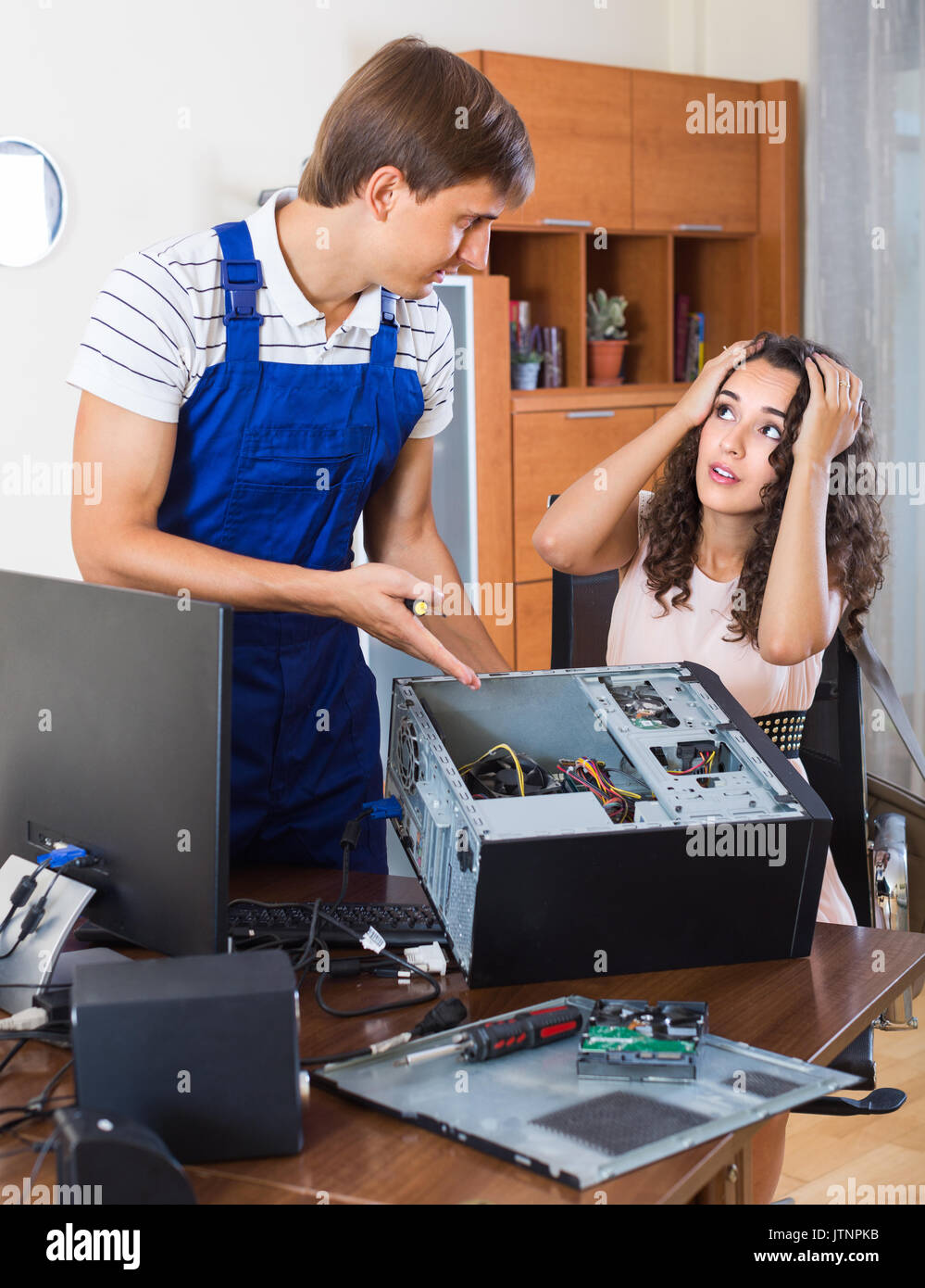 Hardware problems hi-res stock photography and images - Alamy
