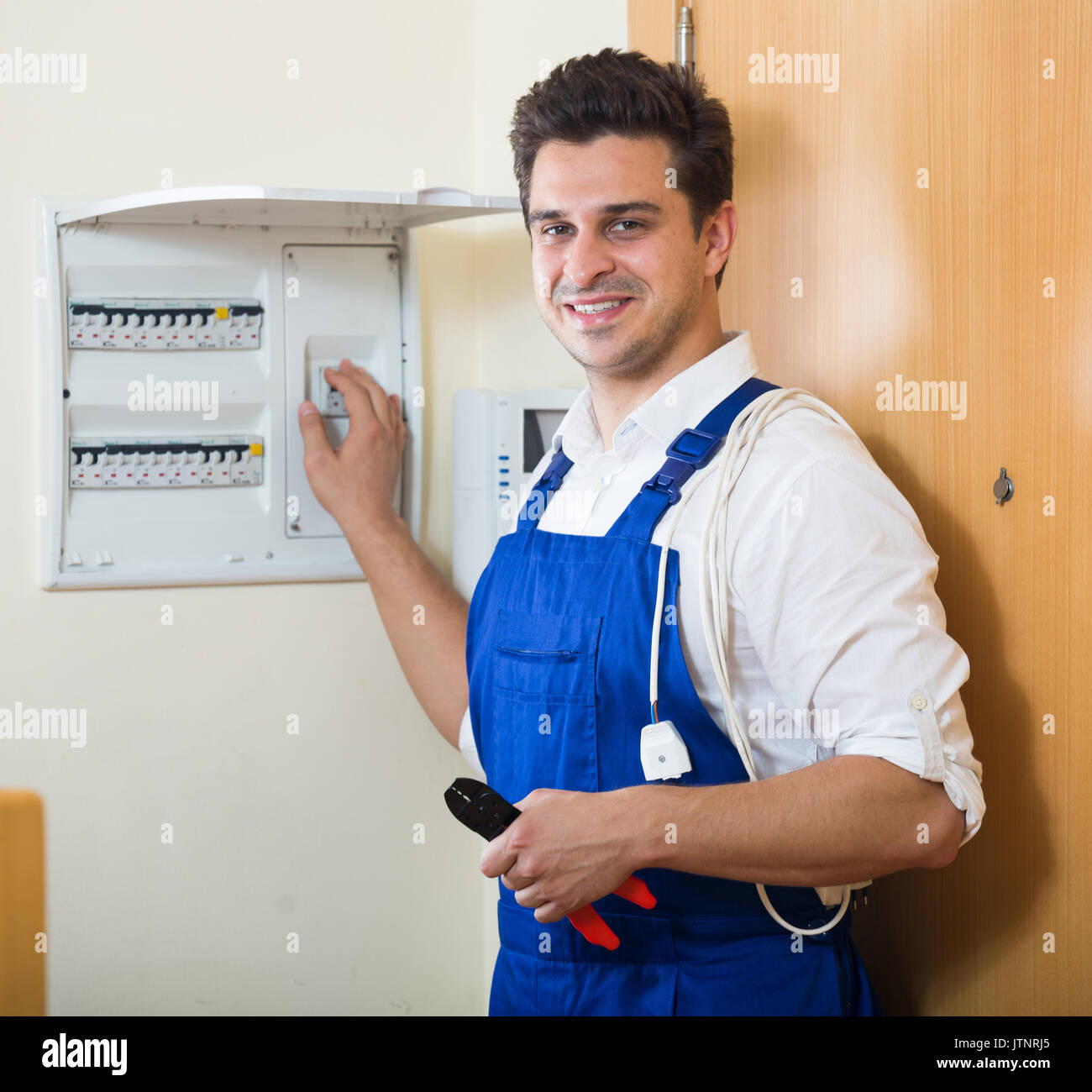 Spanish man electrician hi-res stock photography and images - Alamy