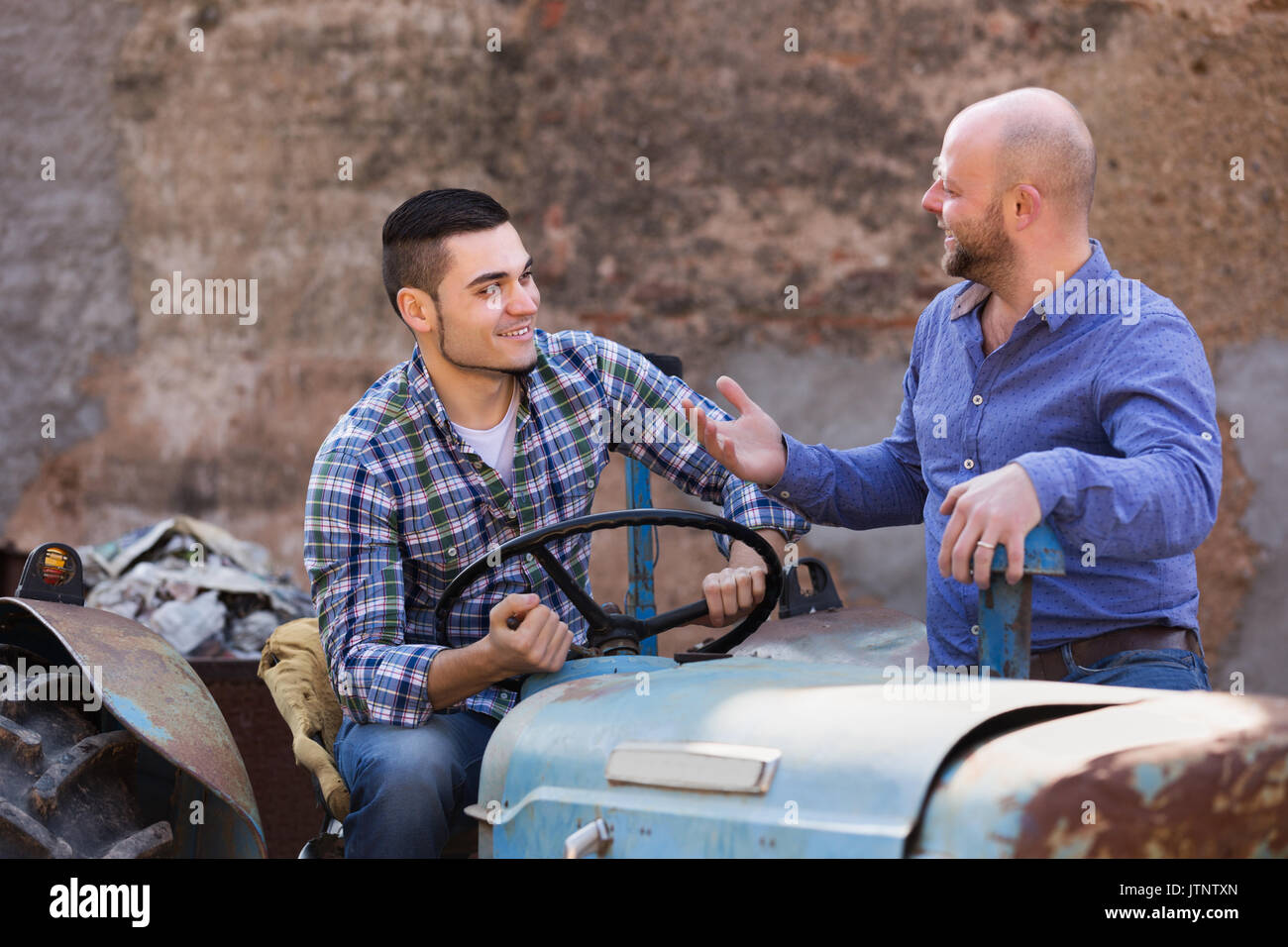 Friends tractor hi-res stock photography and images - Alamy