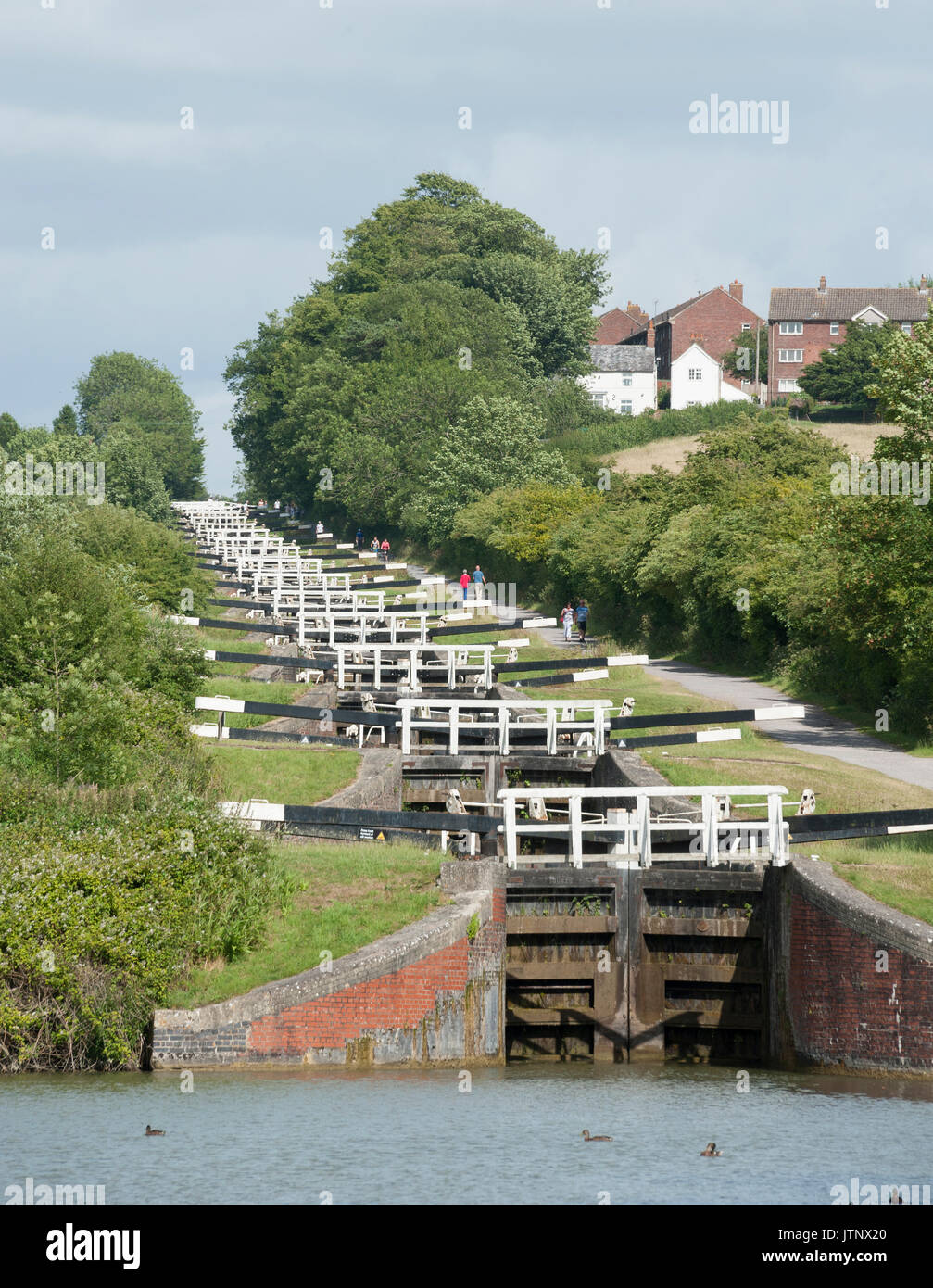 Caen Hill locks, Devizes, Wiltshire, UK Stock Photo - Alamy