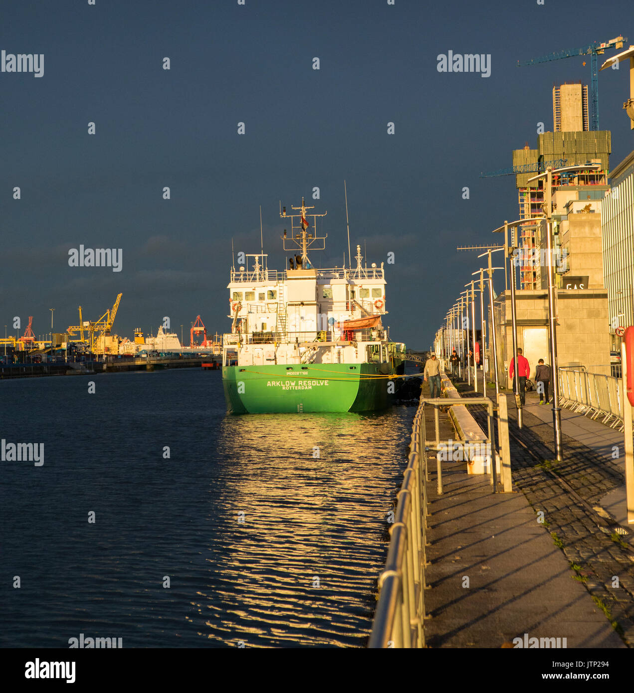 Arklow resolve hi-res stock photography and images - Alamy