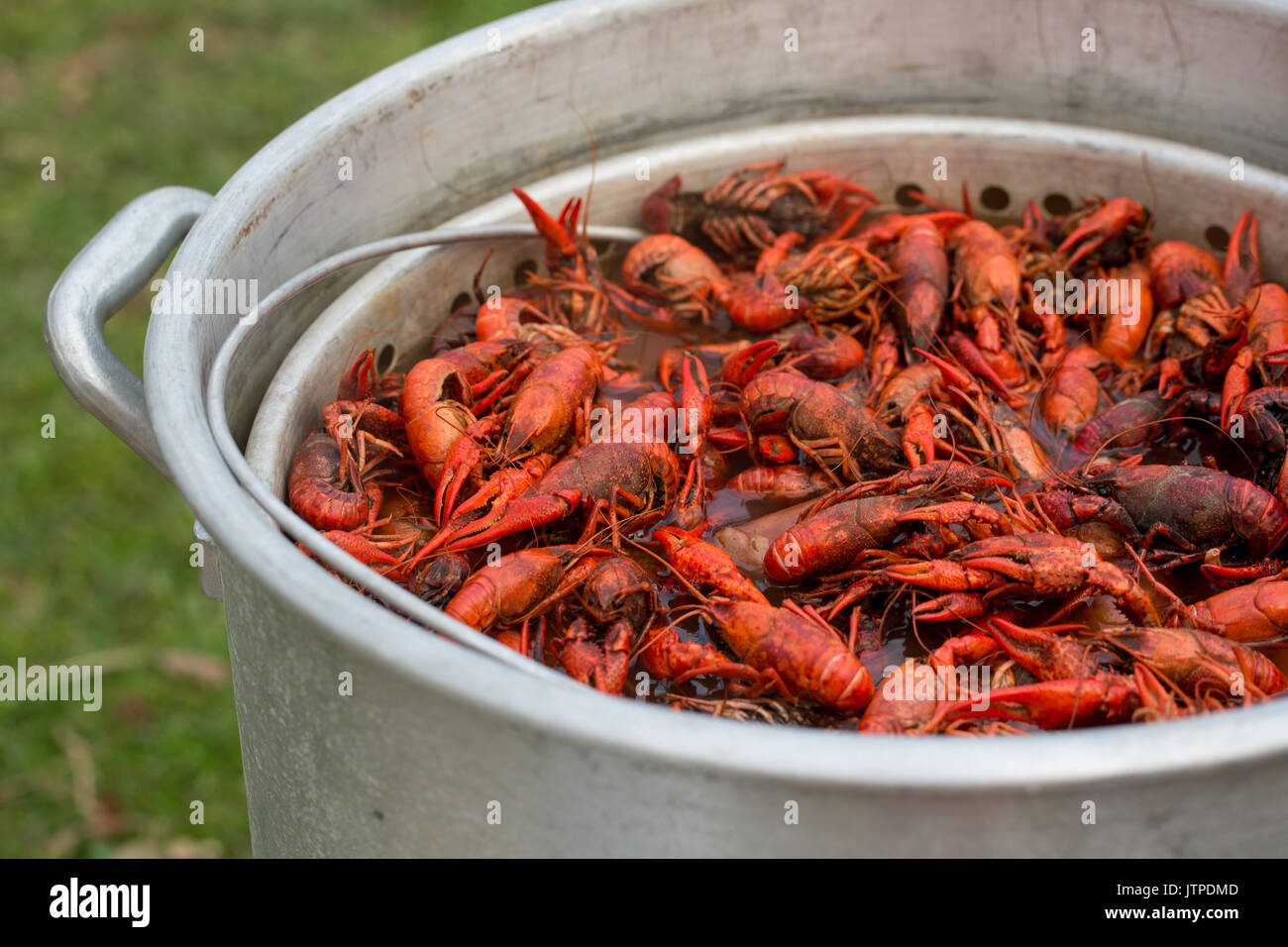 Crawfish boil hi-res stock photography and images - Alamy