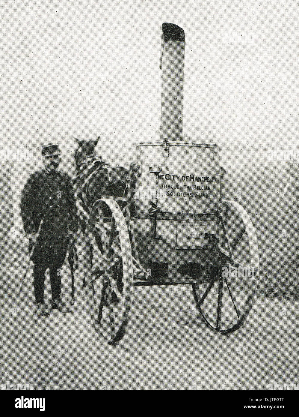 Army kitchen hi-res stock photography and images - Alamy