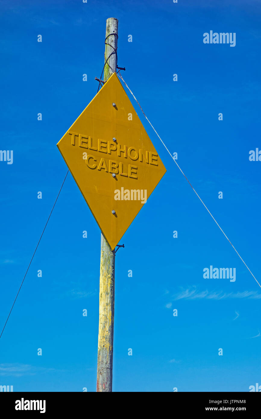 Cable warning sign hi-res stock photography and images - Alamy