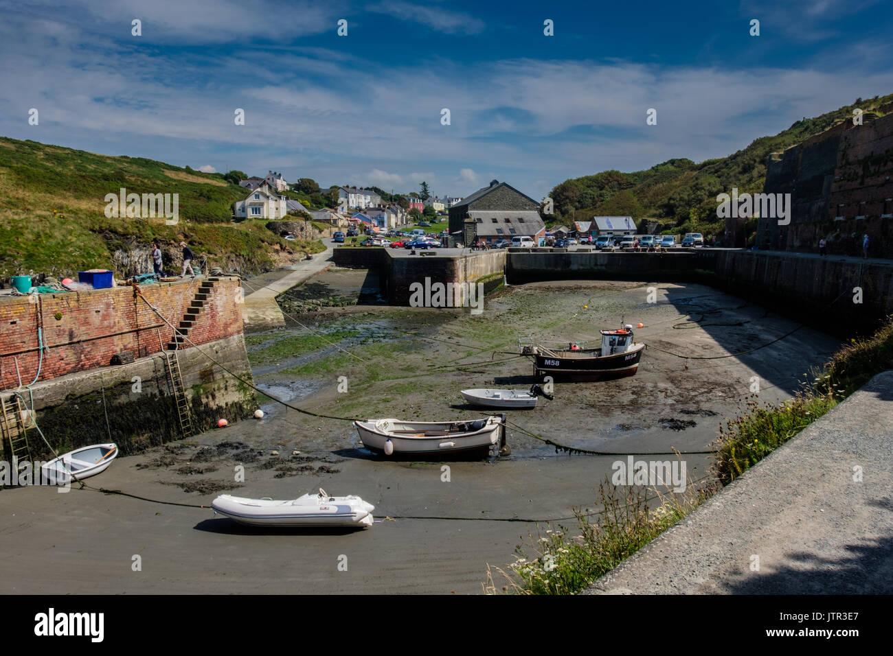 Porthgain pembrokeshire hi-res stock photography and images - Alamy