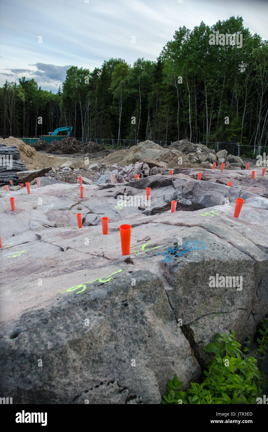 Drilling and blasting hi-res stock photography and images - Alamy