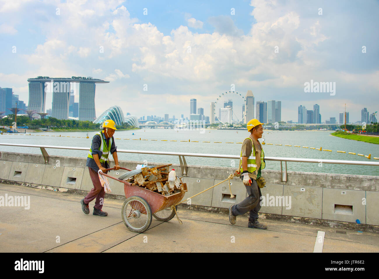 Downtown construction hi-res stock photography and images - Alamy