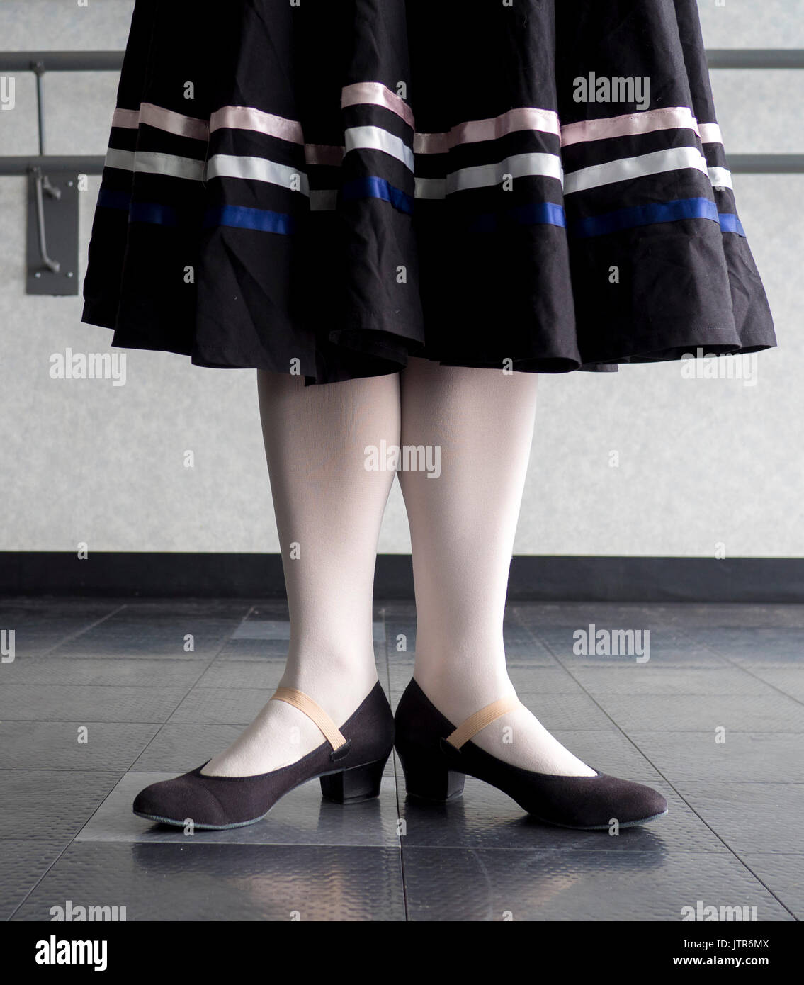 First position prep in character ballet dance Stock Photo - Alamy