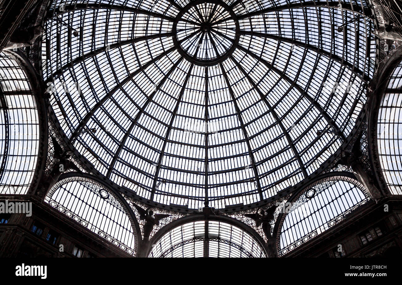Skylight in a roof hi-res stock photography and images - Alamy