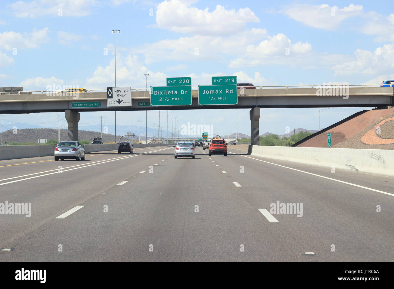 Highway and street signs hi-res stock photography and images - Alamy