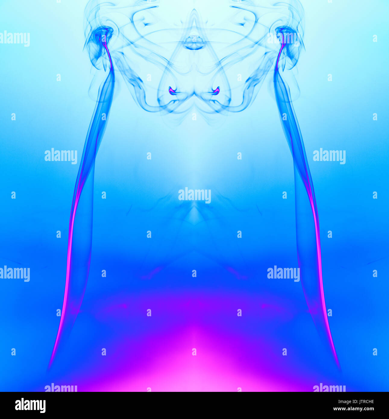 Smoke smoke hi-res stock photography and images - Alamy