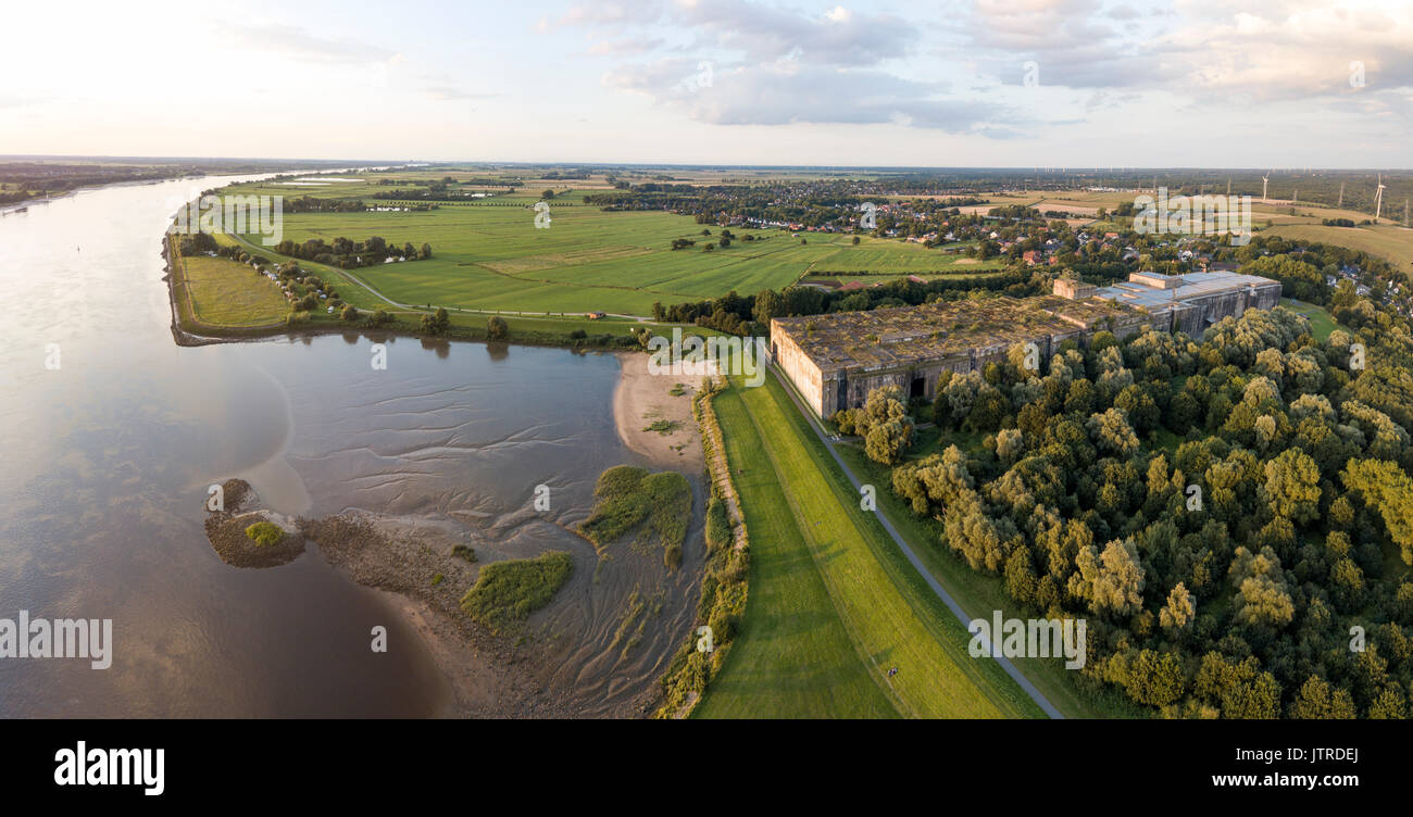 Bunker Valentin - a protective shelter for a nazi submarine factory ...