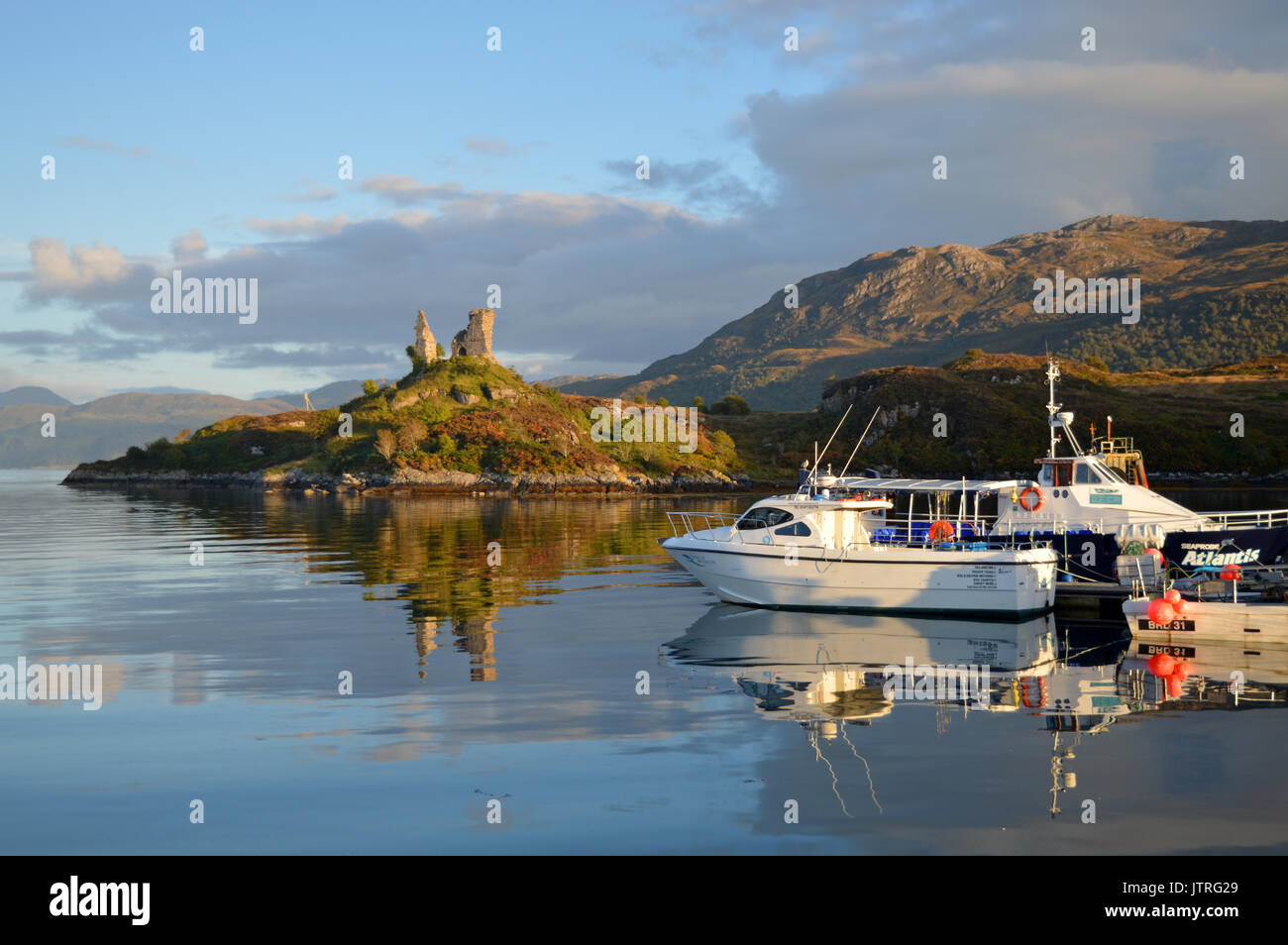 Caisteal Maol Kyleakin Isle of Skye Stock Photo - Alamy