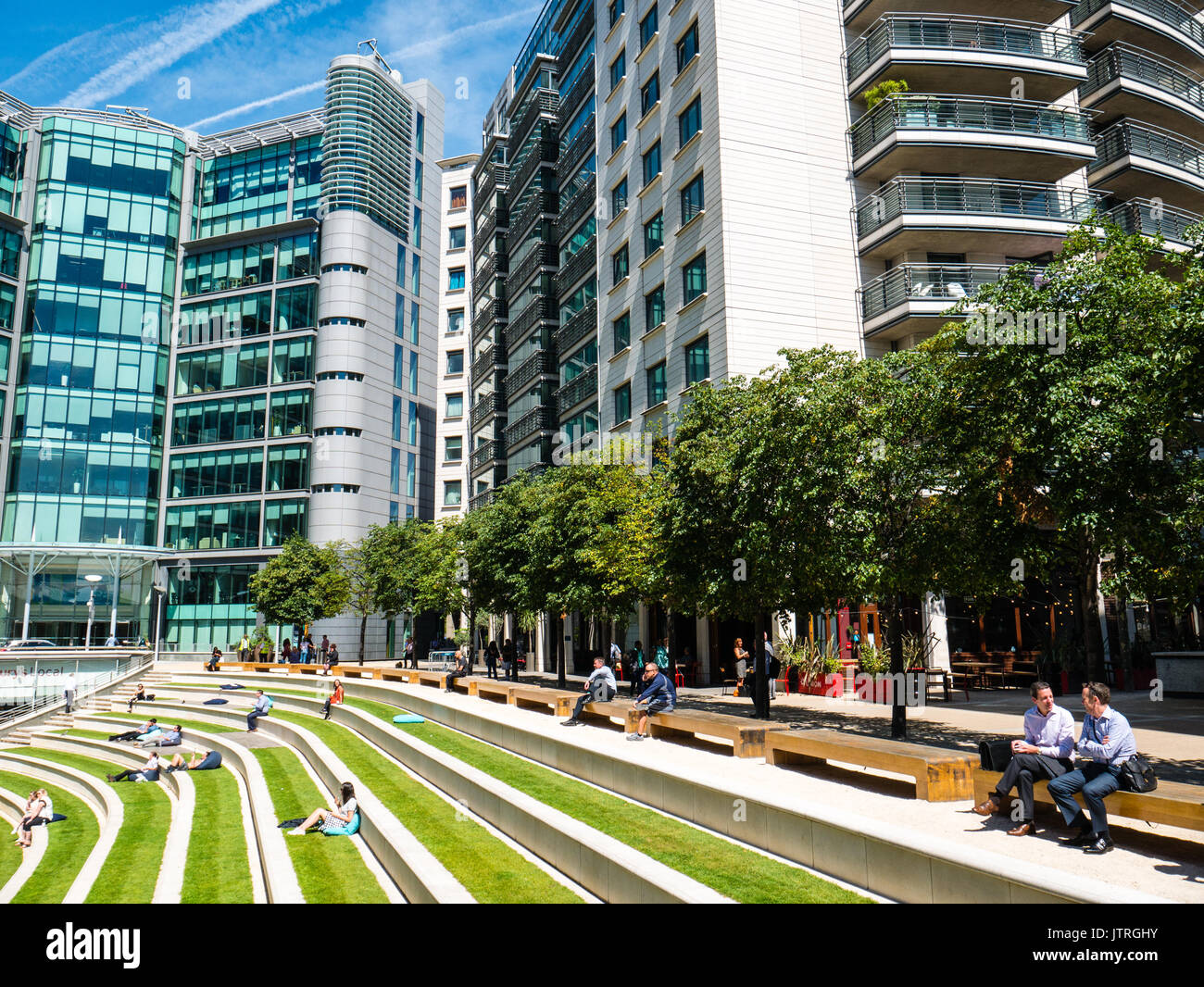 Sheldon square amphitheatre hi-res stock photography and images - Alamy