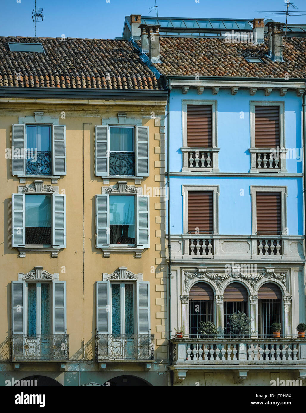 Lodi (Lombardy, Italy): the historic cathedral square (piazza del Duomo ...