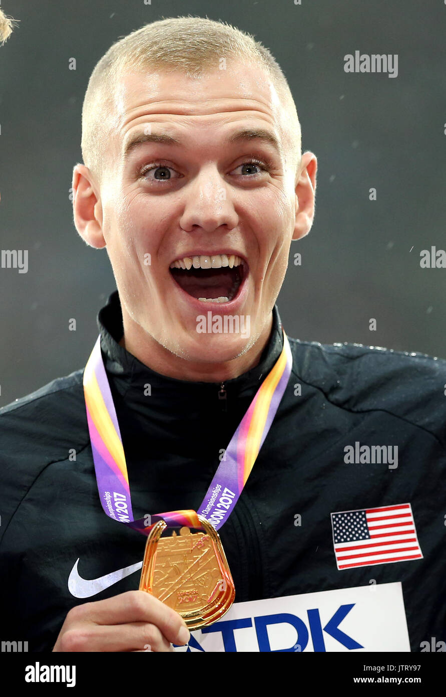 Mens pole vault gold medal hi-res stock photography and images - Alamy