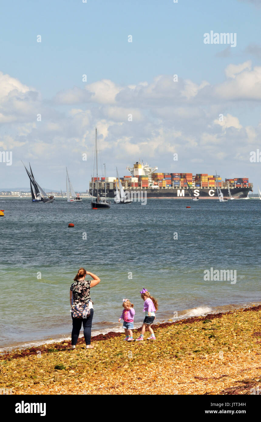 Ships circuits hi-res stock photography and images - Alamy