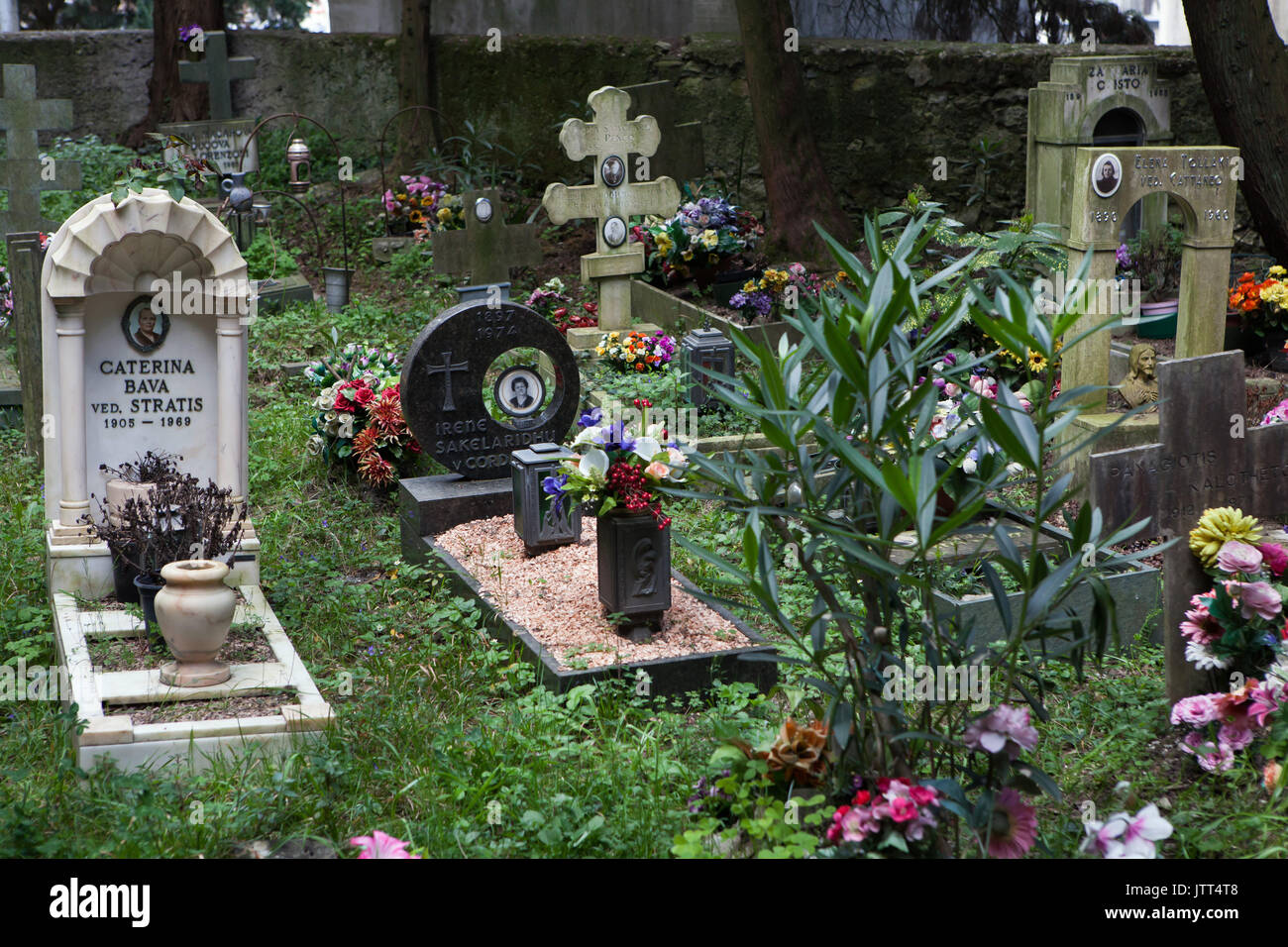 Greek and Eastern Orthodox Cemetery at the Staglieno Monumental ...