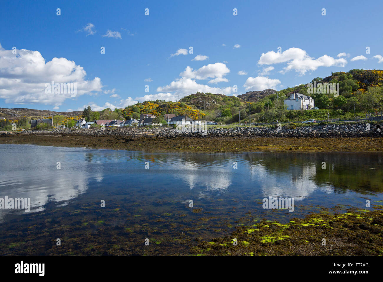 Lochinver scotland houses hi-res stock photography and images - Alamy
