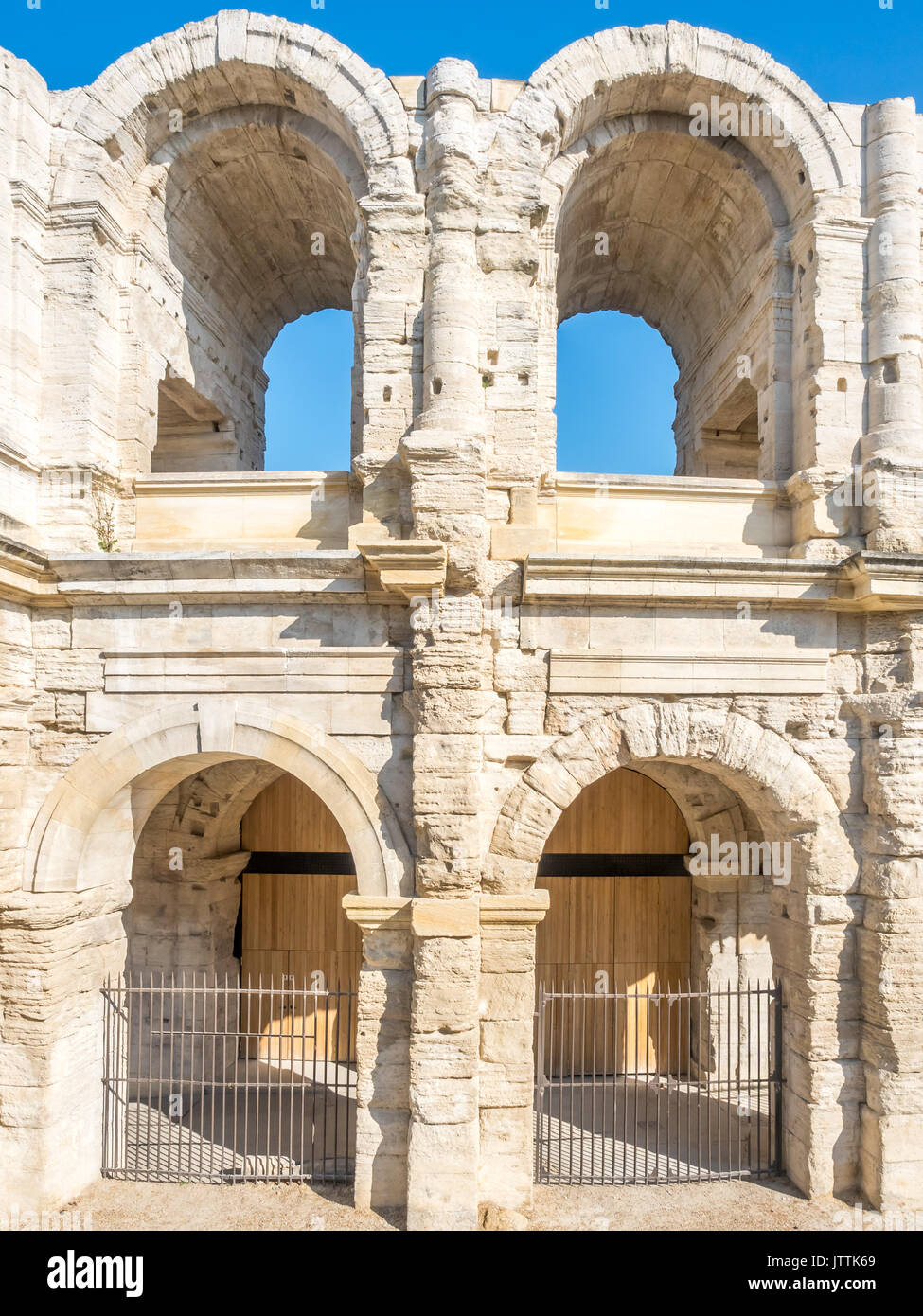 Amphitheater, entertainment arena in Roman empire for chariot races and ...