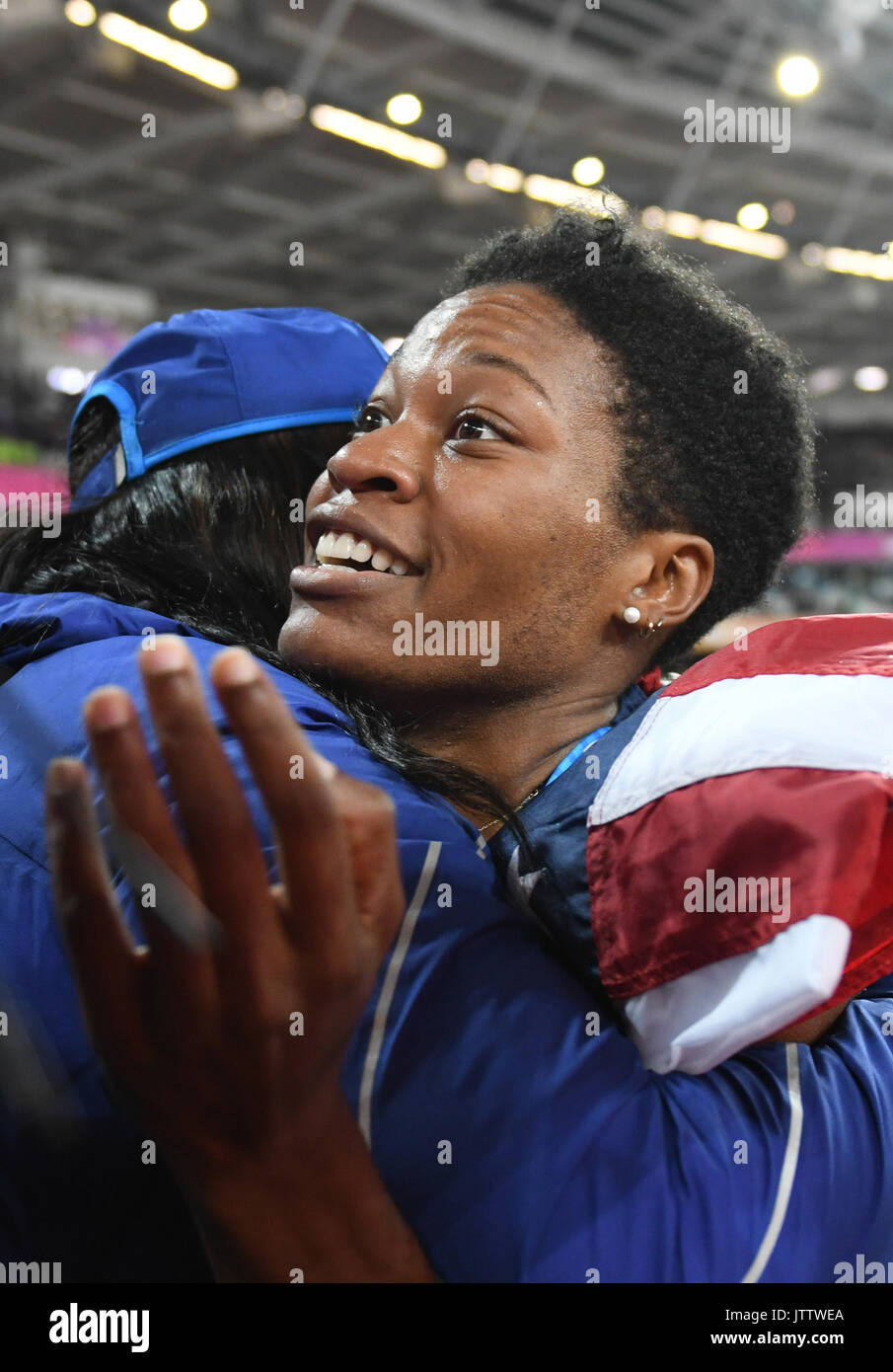 London, UK. 9th Aug, 2017. Phyllis Francis from the USA celebrates her ...