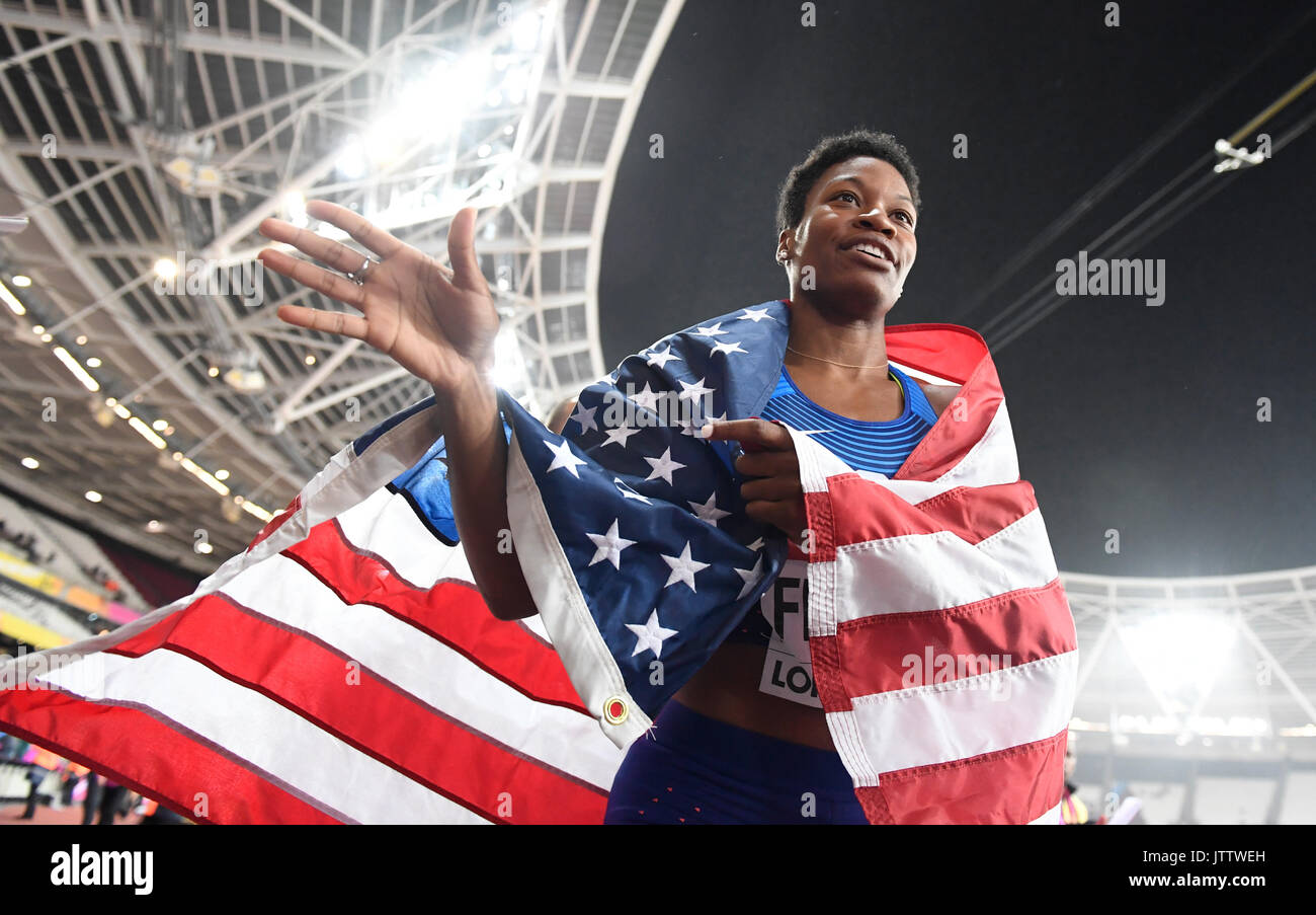 London, UK. 9th Aug, 2017. Phyllis Francis from the USA celebrates her ...