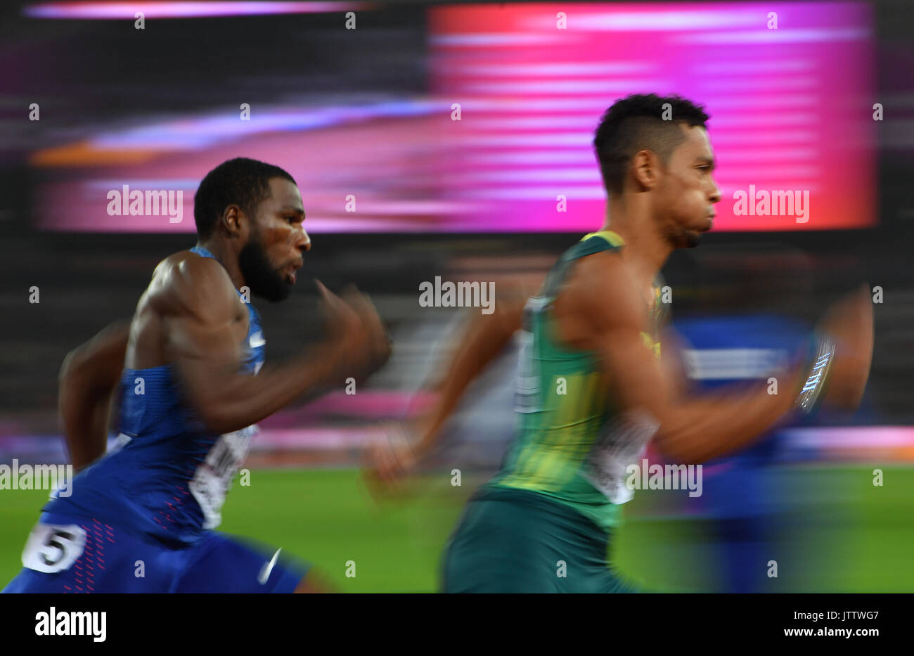 London, UK. 9th Aug, 2017. Wayde Van Niekerk from South Africa (R) and ...